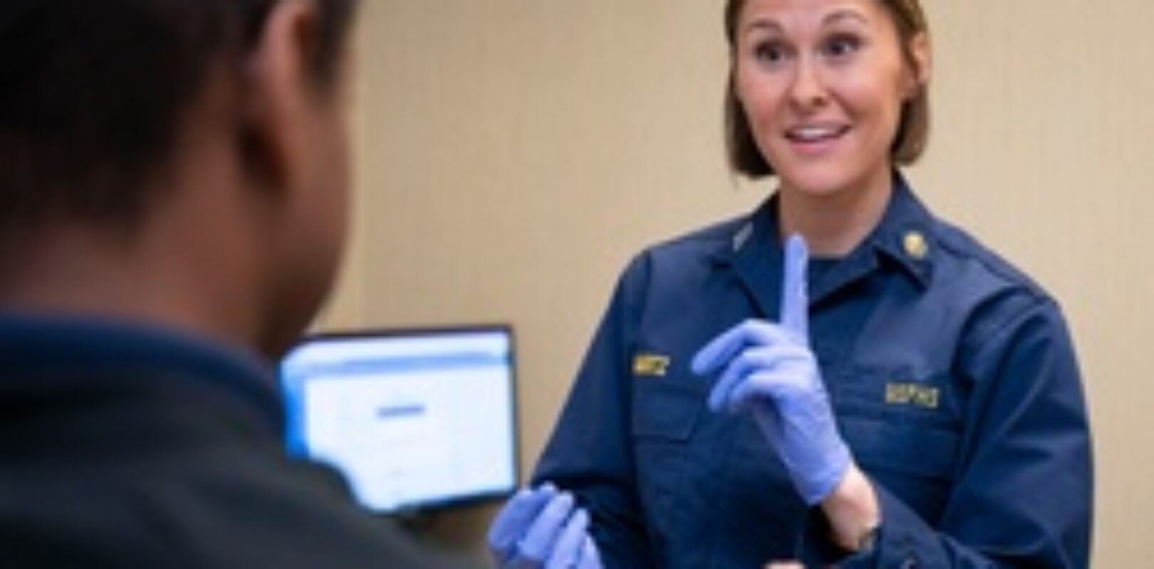 Lt. Amber Martz conducts a physical [Image 3 of 5] – NavyCRF