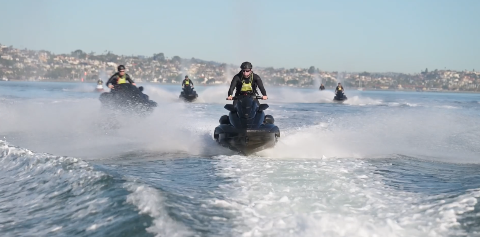 The US Coast Guard’s newest weapon in border security: Jet Skis – NavyCRF
